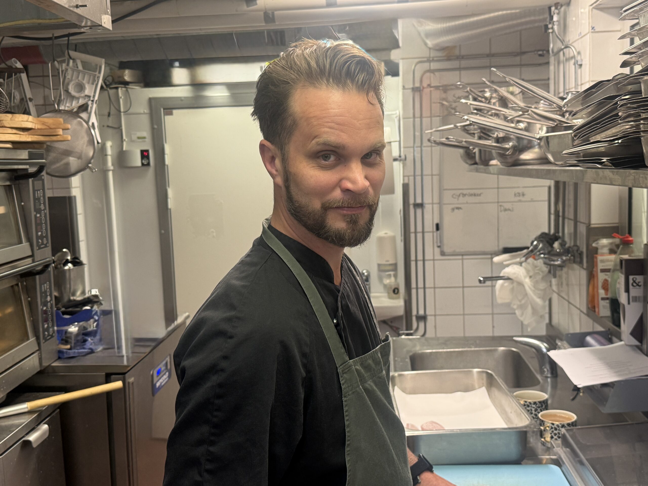 Gustav Otterberg - Bomans Hotell Trosa